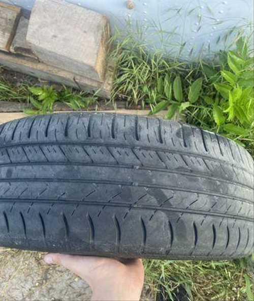 Goform G745 215/65 R15