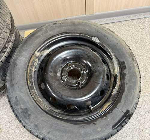 Pirelli Cinturato P1 185/65 R15 92H