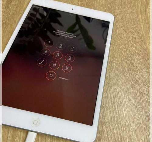 Планшет apple iPad мини