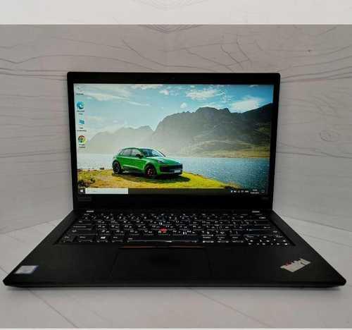 Ноутбук Lenovo с FHD и процессором Core i7