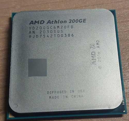 Процессор AMD Athlon 200GE