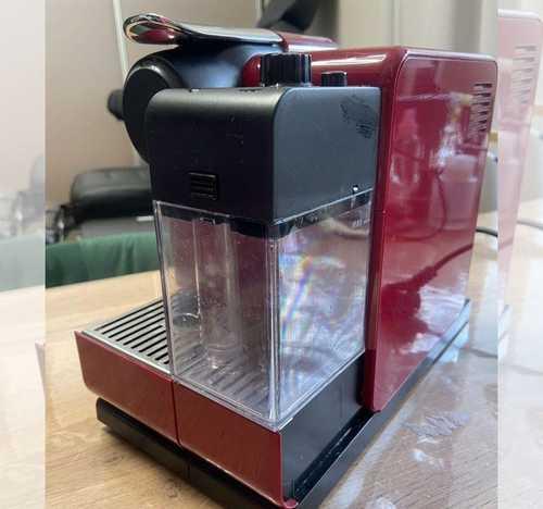 Кофемашина delonghi nespresso