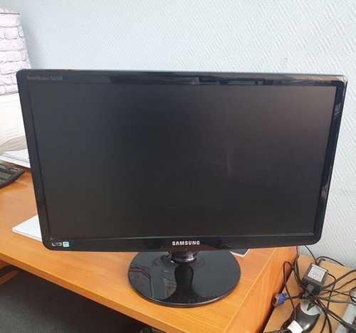 Монитор LED samsung SyncMaster SA100 19" (42 см)