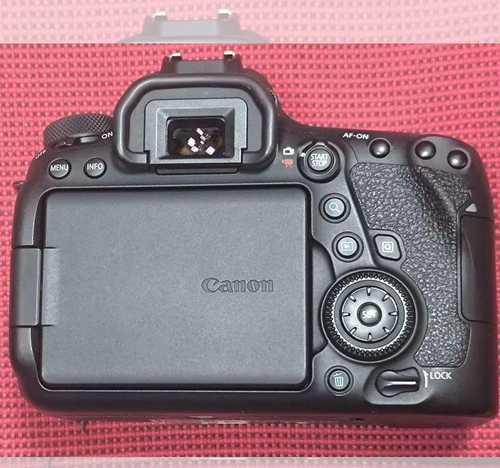 Canon EOS 6D Mark II Body