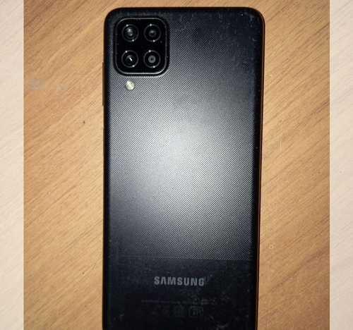 Samsung Galaxy A12, 4/64 ГБ
