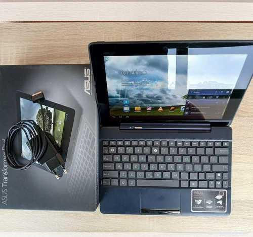 Планшет Asus Transformer Pad TF300T