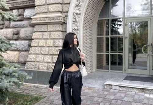 Штаны на резинке экокожа