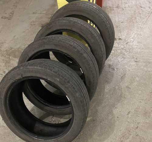 Michelin Pilot Sport 3 235/45 R18