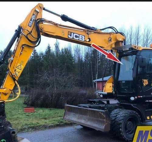 Стекло лобовое верхнее JCB JC