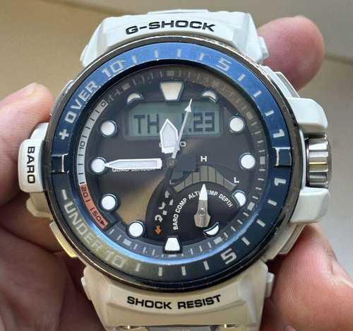 Мужские часы Casio G-Shock GWN-Q1000-7A