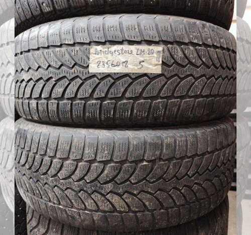 Bridgestone Blizzak LM-80 235/60 R18