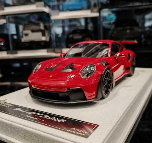 FM18009LM-05 FuelMe Porsche 911 GT3RS 1:18