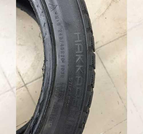 Nokian Tyres Hakkapeliitta R3 SUV 245/45 R20 103