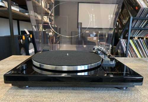 Проигрыватель винила Thorens TD 240-2