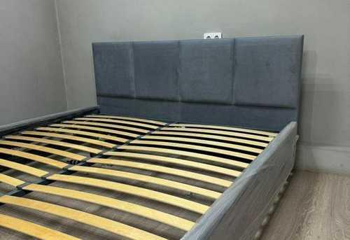 Кровать 180х200 с подъемным механизмом В наличии