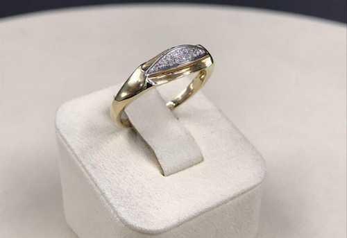 Золотое кольцо с бриллиантами 585 размер 16,8 РФ