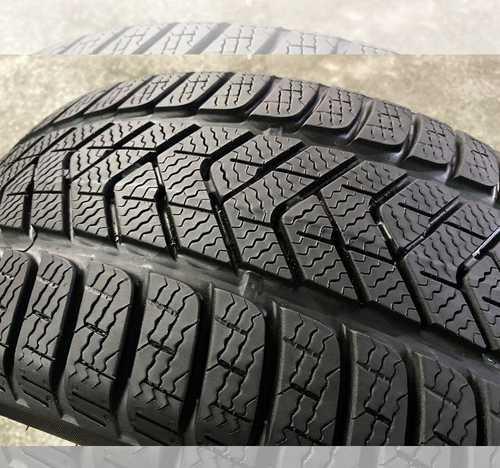 Pirelli Winter Sottozero 3 225/45 R17 91H