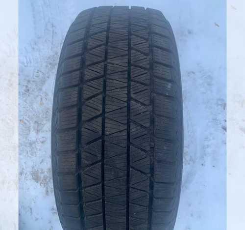 Bridgestone Blizzak DM-V3 255/55 R19 111T