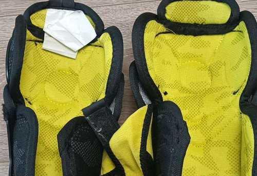 Наколенники хоккейные bauer
