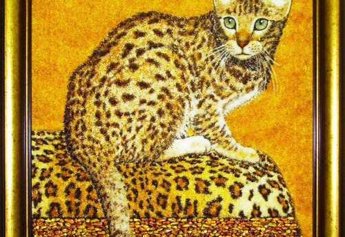 Картина из янтаря - Бенгальская кошка Array