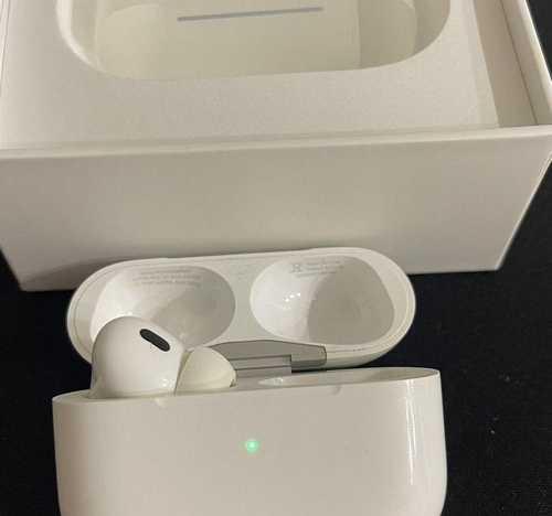 Левый наушник airpods pro 2 и кейс