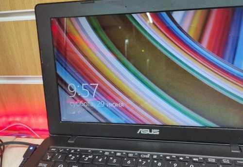 Ноутбук asus x200m