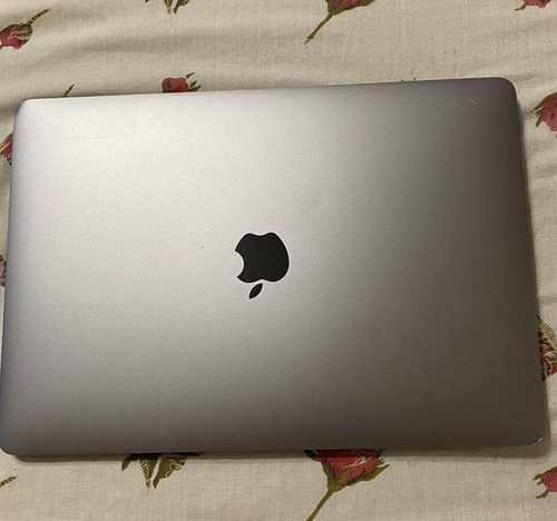 Apple macbook pro 13 2019