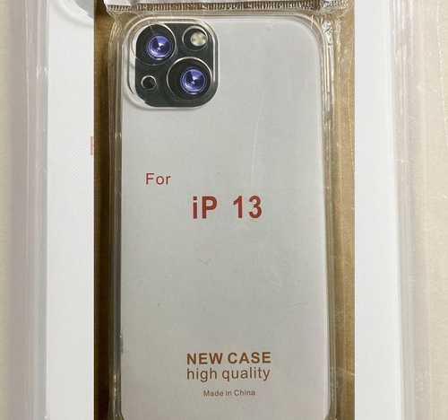 Чехол на iPhone 13