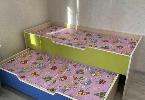 Кровать детская двухьярусная выдвижная 150х60
