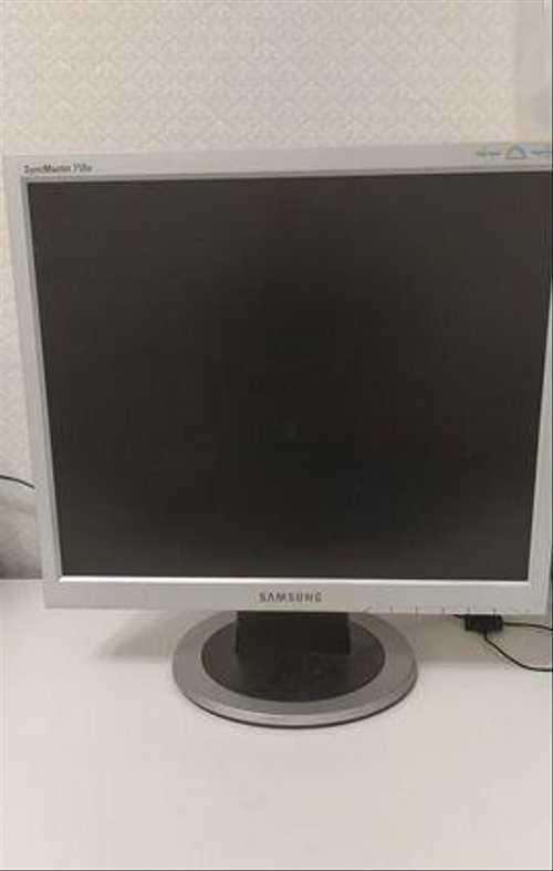 Монитор Samsung SyncMaster 710N