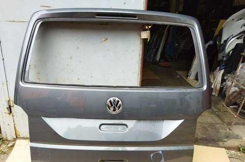 Крышка багажника VW T-6 без дефектов