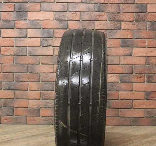 Continental Vanco 2 235/60 R17