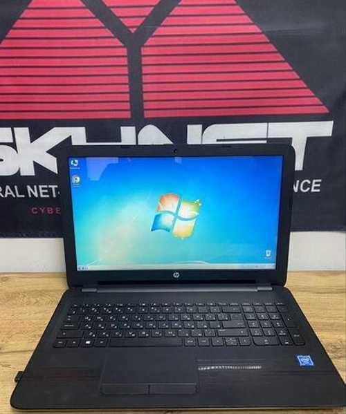 Безупречный 15,6" Ноутбук HP 15-ay028ur