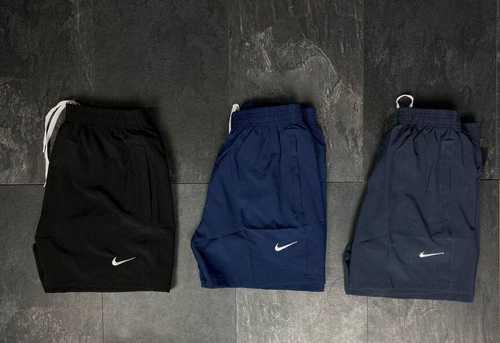Нейлоновые шорты Nike swoosh