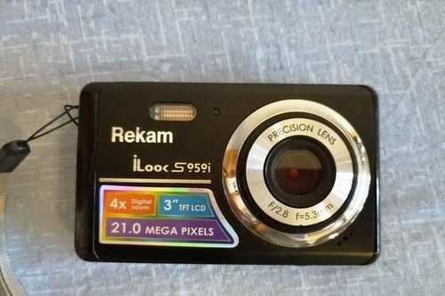 Цифровой компактный фотоаппарат Rekam ilook S959i