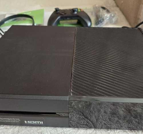 Игровая приставка Microsoft Xbox ONE 1tb