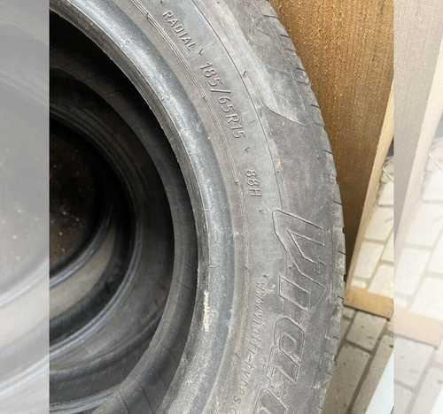 Viatti Strada 2 (V-134) 185/65 R15