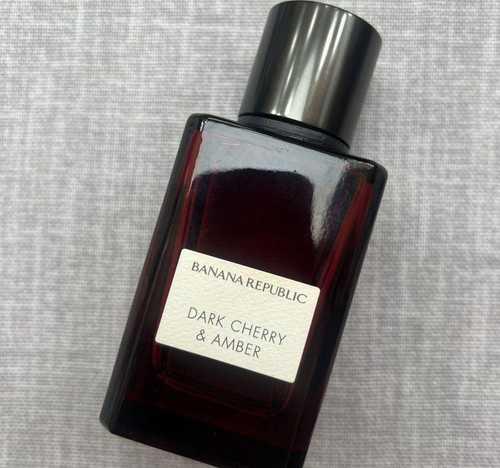 Banana republic dark cherry amber 75 мл