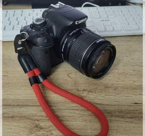 Canon EOS 650D с китовым объективом