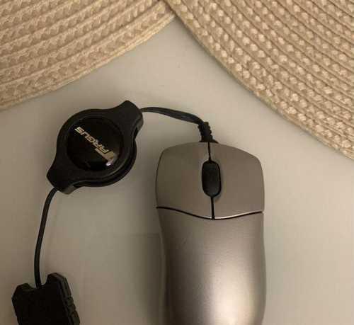 Targus Ultra Mini Retractable Optical Mouse мышь