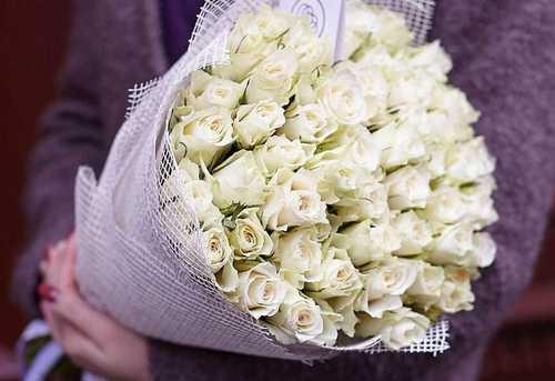 Букет из 51 белой розы 40 см (Кения)