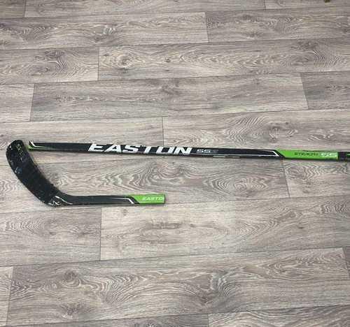 Клюшка хоккейная easton левый хват