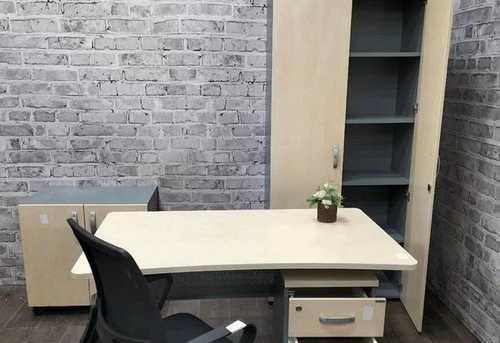 Комплект офисной мебели : шкаф, стол, тумба
