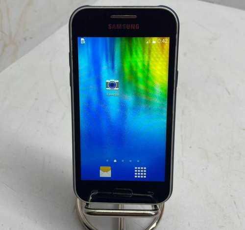 Samsung Galaxy J1 SM-J100F, 4 ГБ