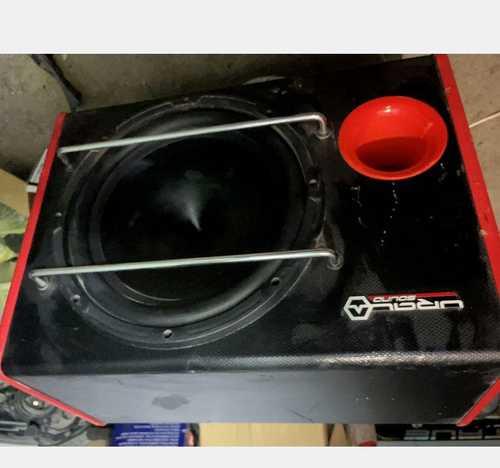 Активный subwoofer Ural
