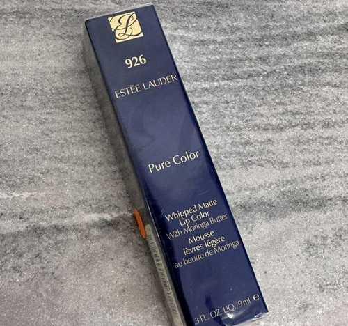 Estee lauder матовая помада-мусс