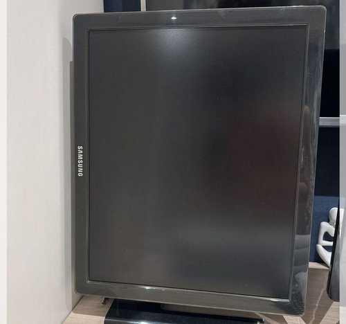 Монитор Samsung SyncMaster 971P 19"