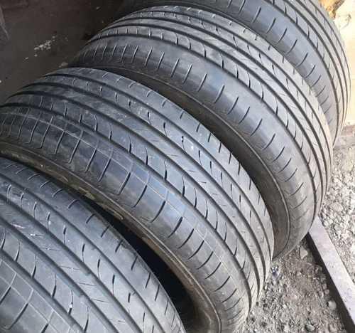 Bars UZ200 195/60 R15