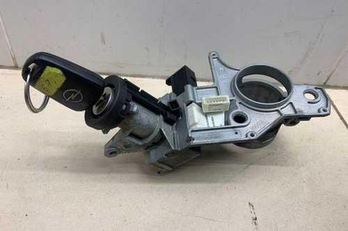 Замок зажигания Opel Astra H хетчбек 5-DR z16xep