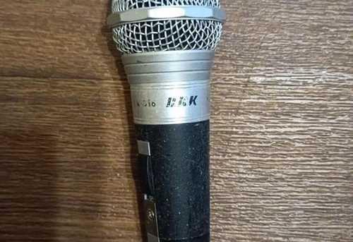 Динамический микрофон BBK DM-618